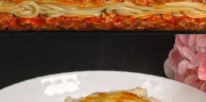 Baked Spaghetti with Minced Beef and Bacon – Fekry Food
